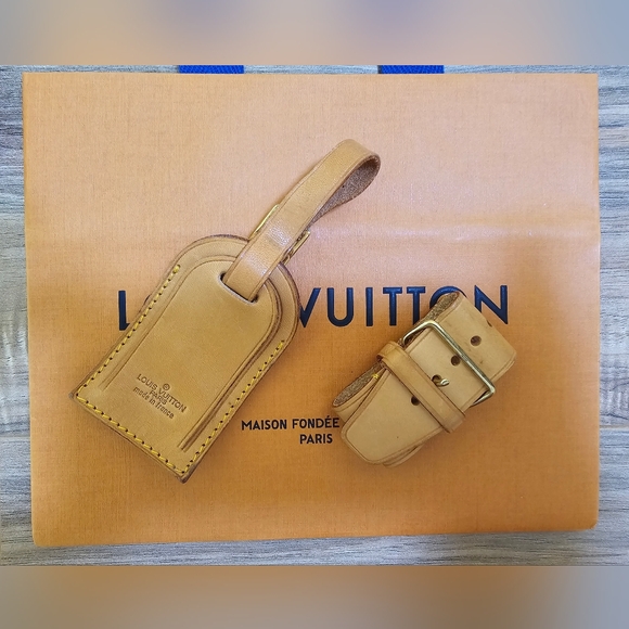 Louis Vuitton | Accessories | Authentic Louis Vuitton Lv Name Tag And ...